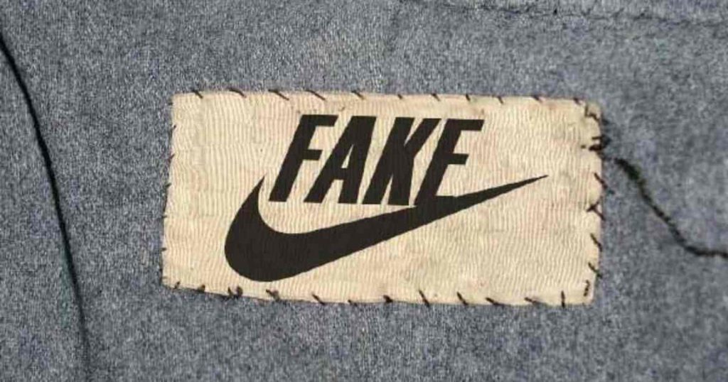 Как отличить оригинальные кроссовки Nike от подделки – 12 способов ...